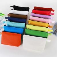 China Custom Logo Printed Canvas Zipper Makeup Bag with Eco-friendly and Durable Material for sale