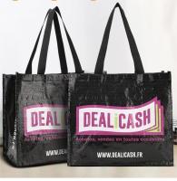 China Custom Size Fashion Tote Bag with Multi Color Logo Printed Laminated PP Woven Material for sale