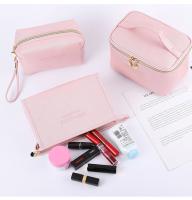 China Letter Pattern Velvet Cosmetic Bag Set of 3 for Women Travel Beauty Zipper Organizer for sale