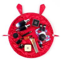China Velvet Drawstring Makeup Bag for Cosmetics Convenience and Fashionable Cosmetic Storage for sale