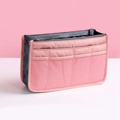 China Custom Felt Makeup Bag with Hard Handles The Perfect Addition to Your Collection for sale