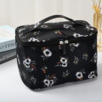 China Professional Makeup Box with Zipper Closure Fashion Style Custom Cosmetic Box for sale