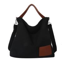 China 2024 Spring Trend Simple Shoulder Bag Large Capacity Tote Bag Other Pattern Type for sale