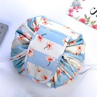 China Unicorn Print Makeup Bag For Travel Pouch with Polyester Material and Unicorn Design for sale