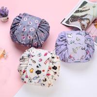 China Convenient and Fashionable Makeup Bag for Effortless Cosmetics Organization for sale