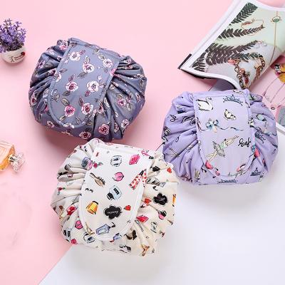 China Convenient and Fashionable Makeup Bag for Effortless Cosmetics Organization for sale