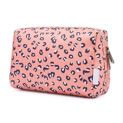 China Custom Recycled Makeup Bag Case made of Polyester for Eco-Friendly Beauty Organization for sale