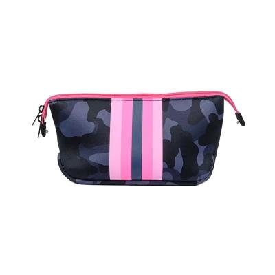 China Zipper Closure Neoprene Makeup Bag for Cosmetics Convenience and Waterproof Protection for sale
