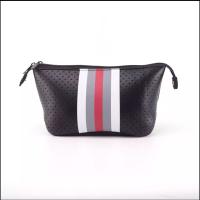 China Zipper Closure Neoprene Makeup Bag for Cosmetics Convenience and Waterproof Protection for sale