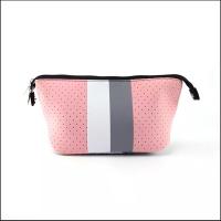 China Zipper Closure Neoprene Makeup Bag for Cosmetics Convenience and Waterproof Protection for sale