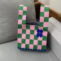 China 2024 Woven Crochet Knitted Hand Tote Bag Newest Fashionable Style for Mesh Beach Bags for sale