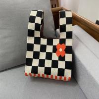 China 2024 Woven Crochet Knitted Hand Tote Bag Newest Fashionable Style for Mesh Beach Bags for sale