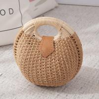 China Women Summer Natural Raffia Straw Bag Shell Shape Rattan Straw Tote for Beach Vacation for sale