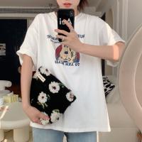 China Japanese Style Embroideries Plush Storage Bag High Sense Toiletries Bag for Cosmetics for sale