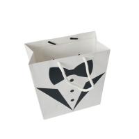 China Small Business Custom Logo Accepted Recyclable Biodegradable Paper Bag Gift Packaging for sale