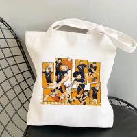 China Small Waxed Canvas Tote Bag for Makeup Shopping Customizable and Versatile Design for sale