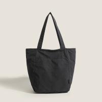 China Large Capacity Shopping Tote Bag with Customisable Design and Waterproof Nylon Material for sale