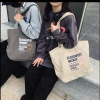 China Medium Tote Handbag with Pockets Fashionable and Functional for sale