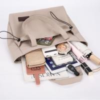 China OEM/ODM Acceptable Newest Fashionable Reusable Water-Free Tote Bag for Women Students for sale