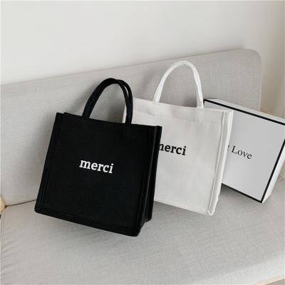 China Custom Eco Shopping Bag Canvas Messenger Bag Cotton Tote Gifts Bag with Big Capacity for sale