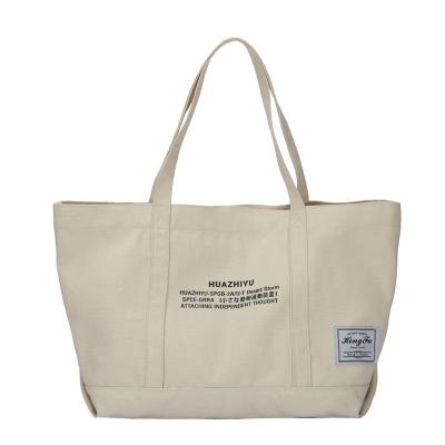 China Custom Outdoor Fashion Tote Bag with Clutch Medium Size and Clutch Included for sale