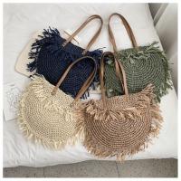 China Acceptable OEM/ODM Summer Semicircular Fringed Straw Shoulder Bag for Handmade Beach for sale