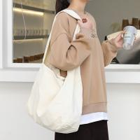 China Custom Outdoor Fashion Beach Bag with Letter Print and Cotton Material for sale