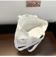 China Newest Fashinable Women Canvas Crossbody Bag with Tote Handle and Letter Pattern for sale