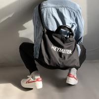 China Custom Large Canvas Tote Bag Accepable OEM/ODM for Letter Print Cross Body Messenger Bag for sale