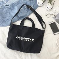 China Custom Large Canvas Tote Bag Accepable OEM/ODM for Letter Print Cross Body Messenger Bag for sale