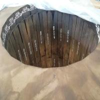China Semi Rebonded Industrial Refractory Bricks Magnesia Chromite Brick Red Color for sale