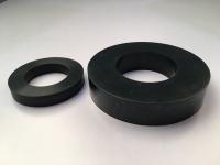 China Light Weight Flat Rubber Washers FKM 75 Ozone Resistance For Marine Systems for sale