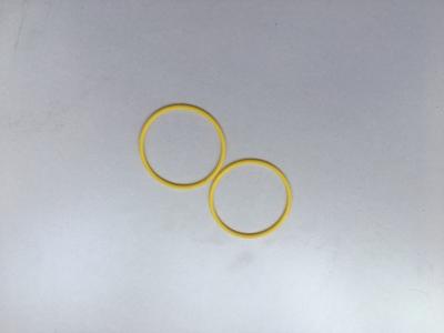 China Light Weight Yellow Industrial O Rings , Hydraulic Fluids Thin Rubber O Rings for sale