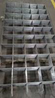 China Customizable Spot Welded Mesh / Row Welded Mesh for sale