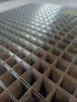 China Durable Spot Welded Wire Mesh Burr Free Surface Versatile Use for Municipal Home Safety Protection for sale