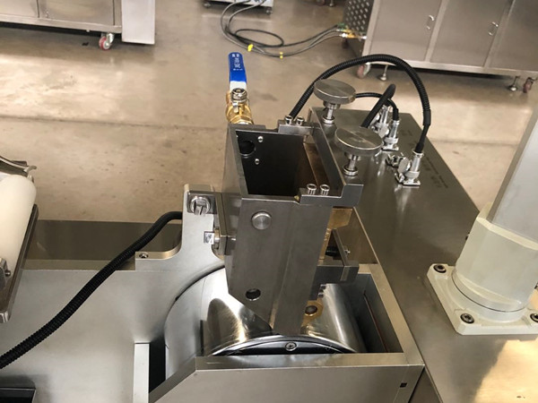 JL-50 Softgel Machine spreader box