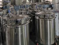 China Movable Agitation Mixing Type Softgel Gelatin Melting Tank With Movable Wheel for sale