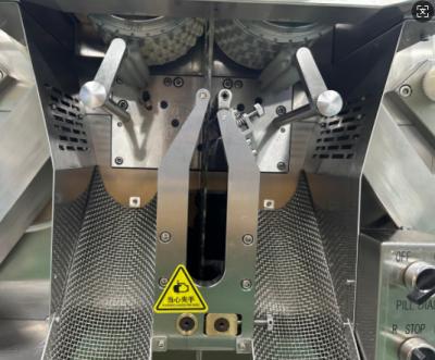 China 400-1800 Kg Production Soft Gelatin Capsule Machine With High Filling Accuracy ≤±2% And Performance for sale