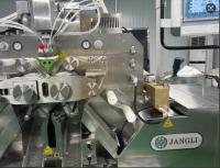 China 400-1800 Kg Production Soft Gelatin Capsule Machine With High Filling Accuracy ≤±2% And Performance for sale