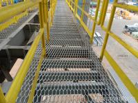 China Stainless Steel 304 Expanded Metal Fence Hexagonal Hole for sale