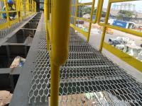 China Stainless Steel 304 Expanded Metal Fence Hexagonal Hole for sale