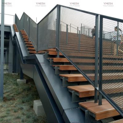 China Galvanized Expanded Metal Security Fence - Fireproof & Corrosion Resistant for sale