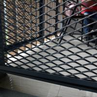 China Galvanized Expanded Metal Security Fence - Fireproof & Corrosion Resistant for sale