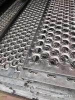 China Aluminum 3.5mm Round Hole Non-Slip Safety Grating for Stair Treads for sale