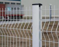 China Road Galvanized Mesh Fence 1220*2440mm Green Coated Wire Mesh Fence for sale