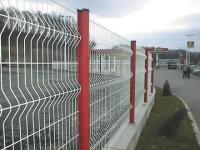China 3D Powder Coated Metal Wire Mesh Fence with Square Round Post for sale