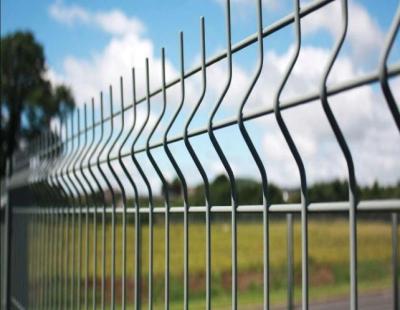 China 3D Powder Coated Metal Wire Mesh Fence with Square Round Post for sale