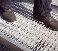 China Roof Top Anti Skid Catwalk Grip Strut Safety Grating 2.0-4.0mm Thickness for sale