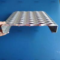 China Galvanized Diamond Grip Strut Safety Grating 2-4mm Thickness for sale