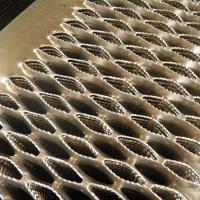 China 3mm Aluminum Anti-Skid Stair Treads for Work Platforms for sale